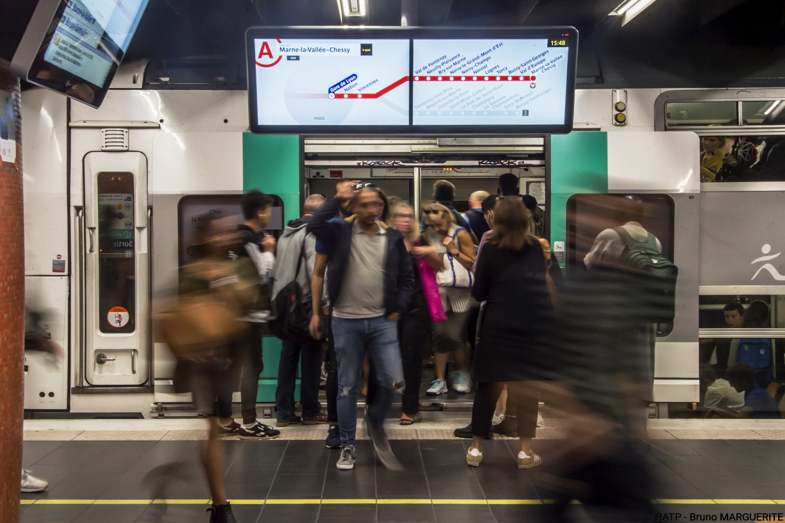 Comment éviter les pics d'affluence sur la ligne