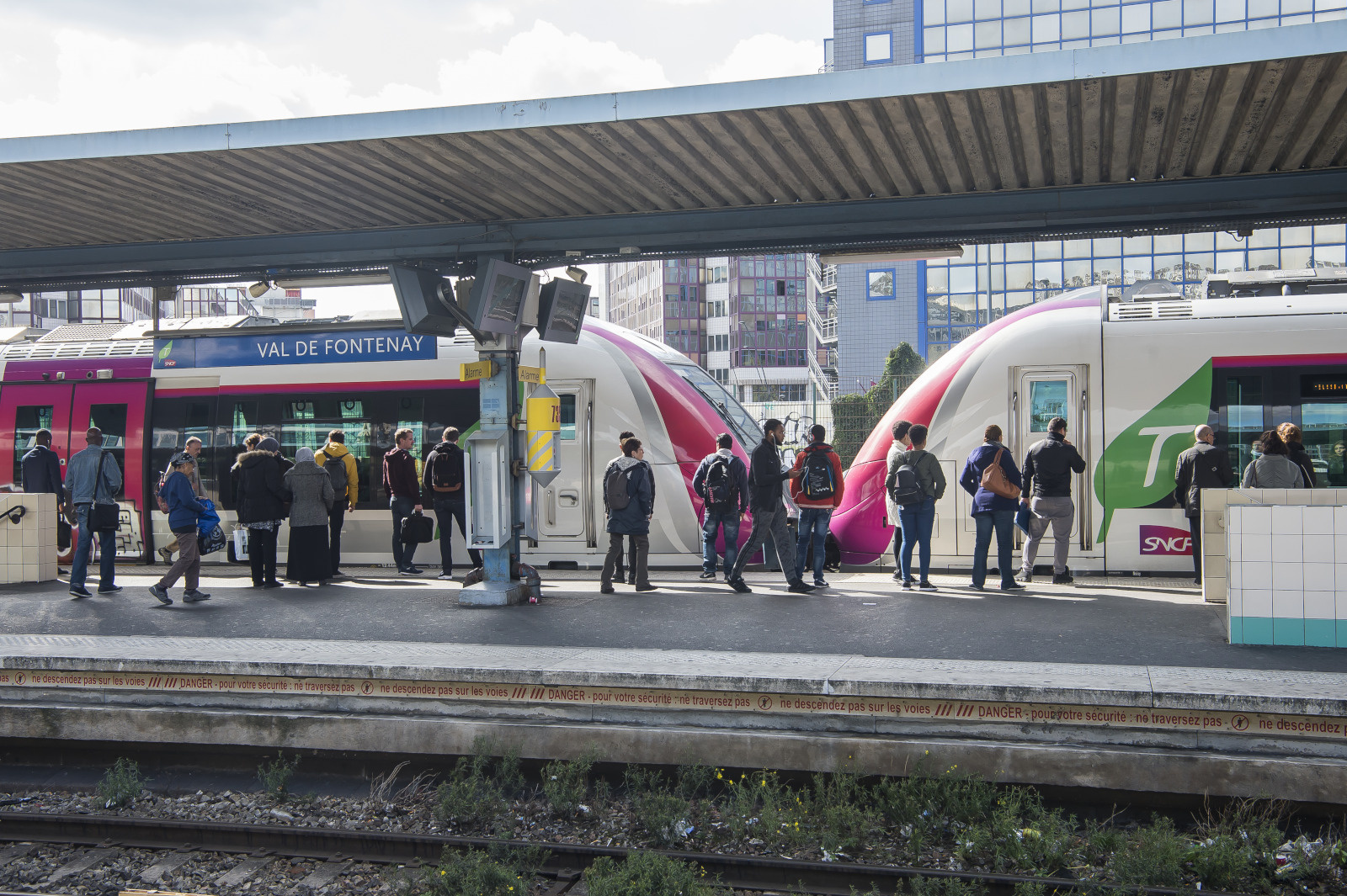 Nouveauté : Le RER E rejoint le RER A en gare de La Défense